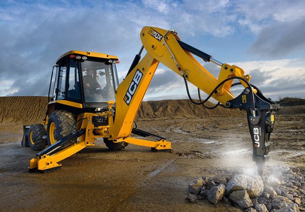 equipo pesado de construcción JCB | Cardoze y Lindo